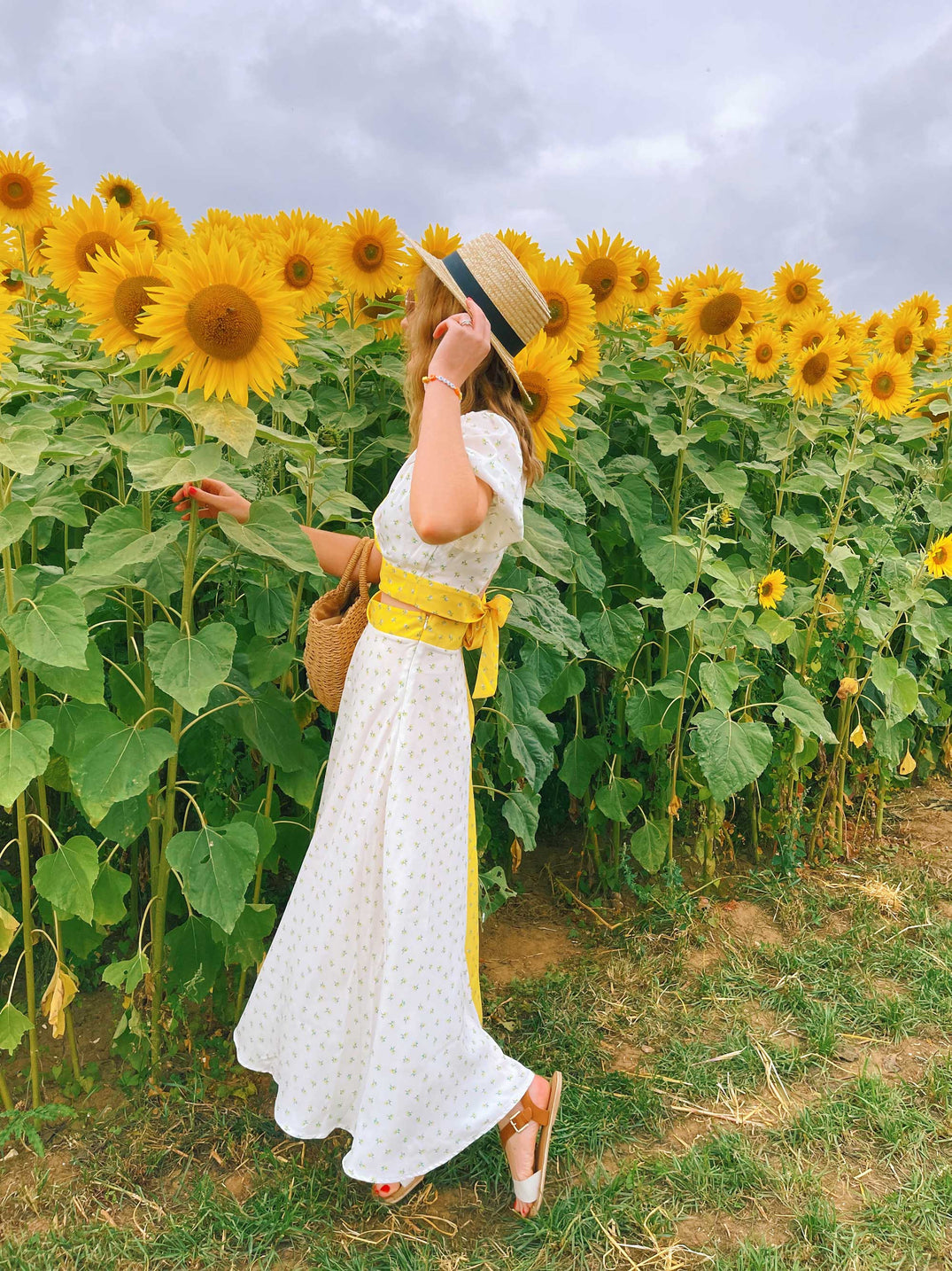 Ziggy Retro Star Midi Dress | Twisted Wunder